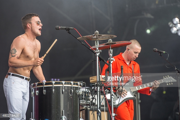 What We Know So Far About The Upcoming Slaves Album – LFM